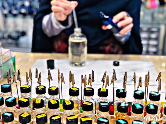 AROMA WORKSHOP - 73 Photos & 117 Reviews - Perfume - 2110 N Halsted St ...