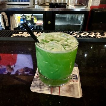 RUSH ON MAIN - Updated July 2025 - 281 Photos & 247 Reviews - 112 S ...