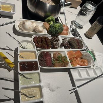 THE MELTING POT - HOUSTON - Updated January 2025 - 976 Photos & 629 ...