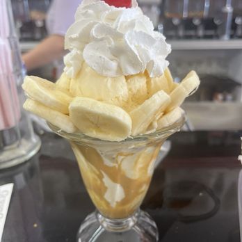 PAYNE’S SANDWICH SHOP & SODA FOUNTAIN - Updated December 2025 - 180 ...