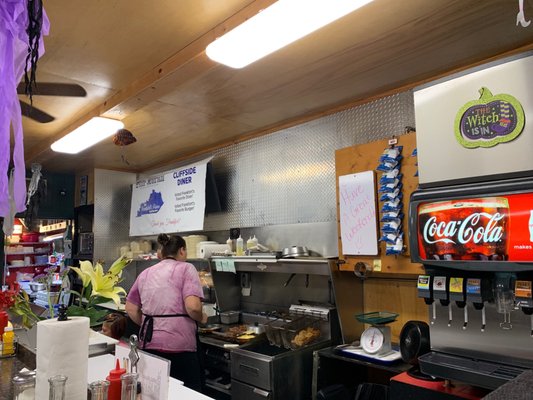 CLIFFSIDE DINER - 230 Photos & 218 Reviews - 175 Old Lawrenceburg Rd ...