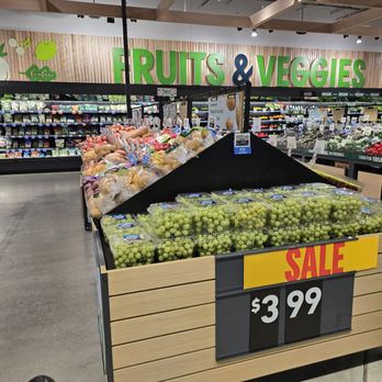 AMAZON FRESH - Updated January 2026 - 83 Photos & 24 Reviews - 325 E ...