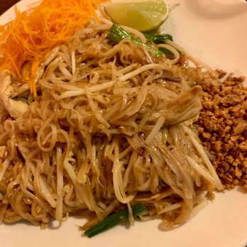 RACHA NOODLE & THAI - Updated November 2024 - 179 Photos & 179 Reviews ...