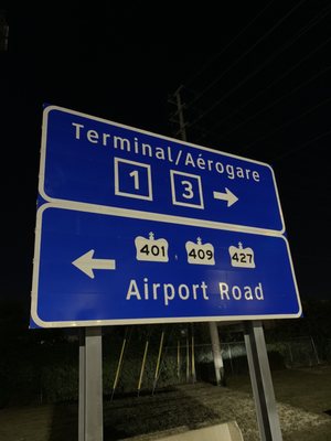 TORONTO PEARSON AIRPORT CELL PHONE LOT - Updated January 2026 - 24 ...