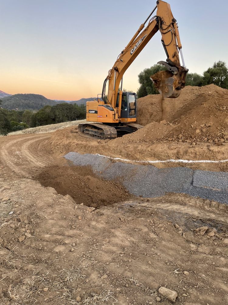 THOMPSON CONSTRUCTION - Updated August 2024 - 13 Photos - Ukiah, California - Excavation ...