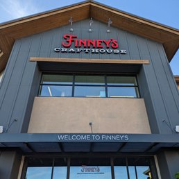 FINNEYS CRAFTHOUSE - PORTER RANCH - Updated January 2026 - 1531 Photos ...