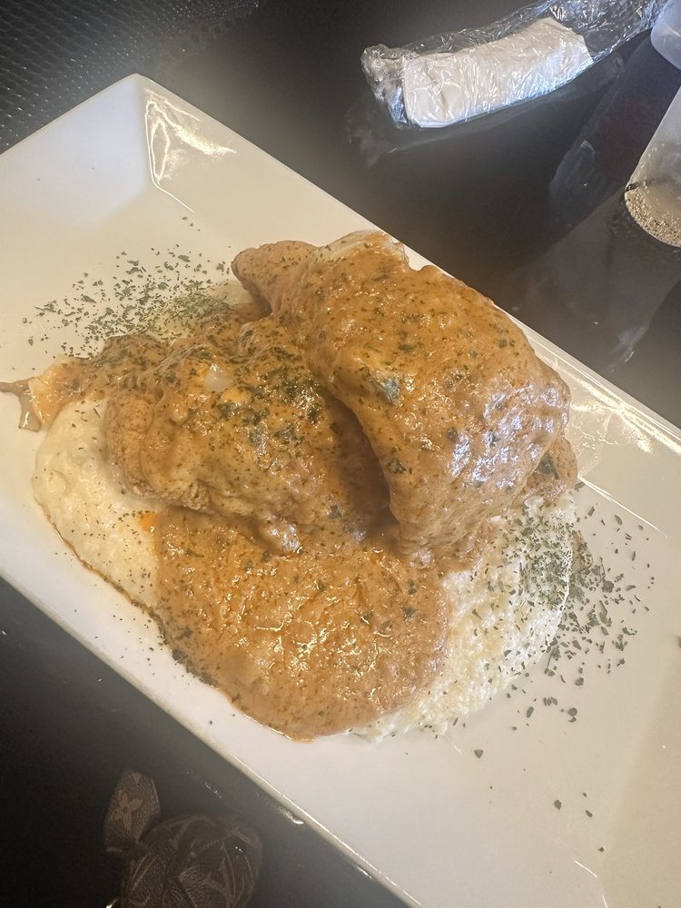 PARALLEL LOUNGE - Updated October 2025 - 21 Photos - 5180 Wilson Mills ...