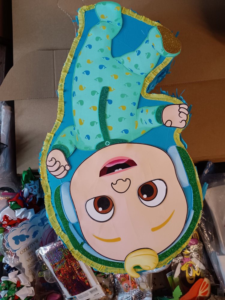 PINATA PARK - Updated July 2024 - 1452 Photos - 9501 Airline Dr ...