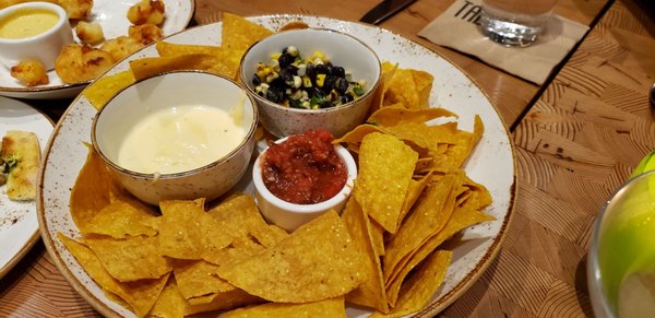 TABLE 47 - 134 Photos & 167 Reviews - Bars - 5268 Point Fosdick Dr, Gig ...