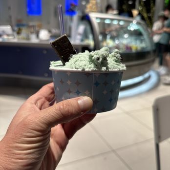 FROST GELATO - Updated September 2024 - 176 Photos & 122 Reviews ...