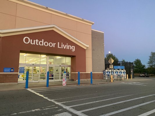 WALMART SUPERCENTER - Updated August 2025 - 157 Photos & 13 Reviews ...