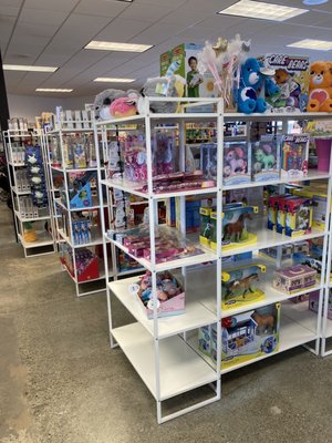 SMALL THREADS FOR KIDS - Updated December 2025 - 19 Photos & 15 Reviews ...