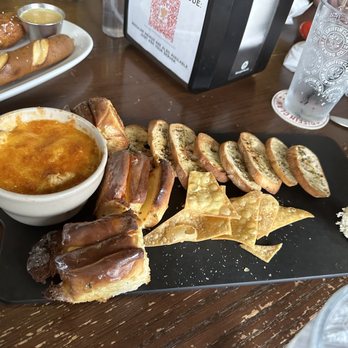 GRIFFIN CLAW BIRMINGHAM - Updated March 2025 - 570 Photos & 702 Reviews ...