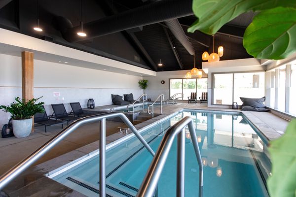 URBAN BATHS FOLSOM - Updated January 2026 - 30 Photos & 42 Real Reviews ...