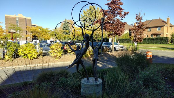 ELEANOR LONDON CÔTE SAINT-LUC PUBLIC LIBRARY - Updated October 2025 ...