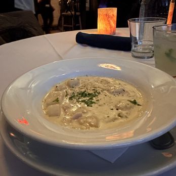 COWFISH - Updated July 2024 - 1381 Photos & 990 Reviews - 258 E Montauk ...