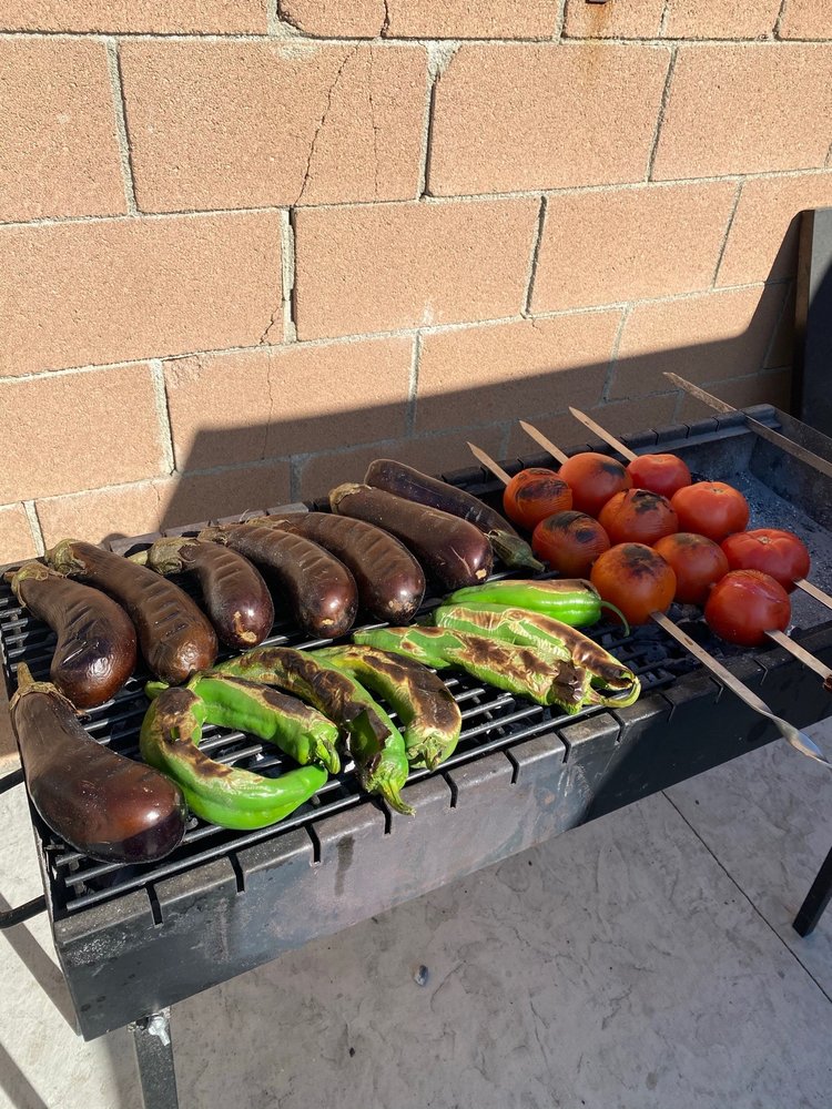 FAMILY BARBECUE HOUSE - 41 Photos - 5528 Satsuma Ave, North Hollywood ...