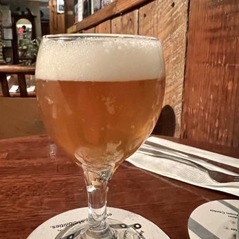 THE SALOON - Updated January 2025 - 118 Photos & 343 Reviews - 1207 U ...