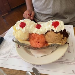 ZAHARAKOS - Updated October 2025 - 595 Photos & 504 Reviews - 329 ...