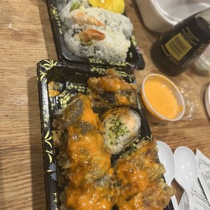 THAI KITCHEN & BAR - Updated March 2025 - 13 Photos - 634 Grand Avenue ...