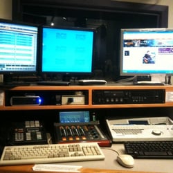 WXPN RADIO - 17 Photos & 44 Reviews - 3025 Walnut St, Philadelphia, PA ...