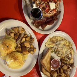 EGG CETERA - Updated June 2024 - 78 Photos & 134 Reviews - 242 N Mosley ...