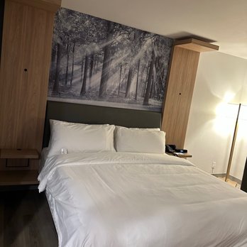 MOBILE MARRIOTT - Updated July 2025 - 108 Photos & 89 Reviews - 3101 ...