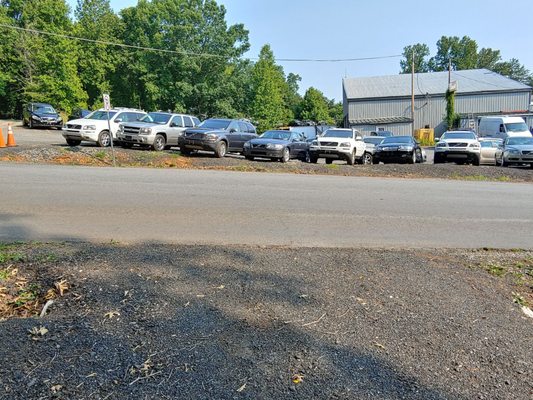 L & B AUTO - Updated December 2025 - 17 Reviews - 955 Browns Ml Rd ...