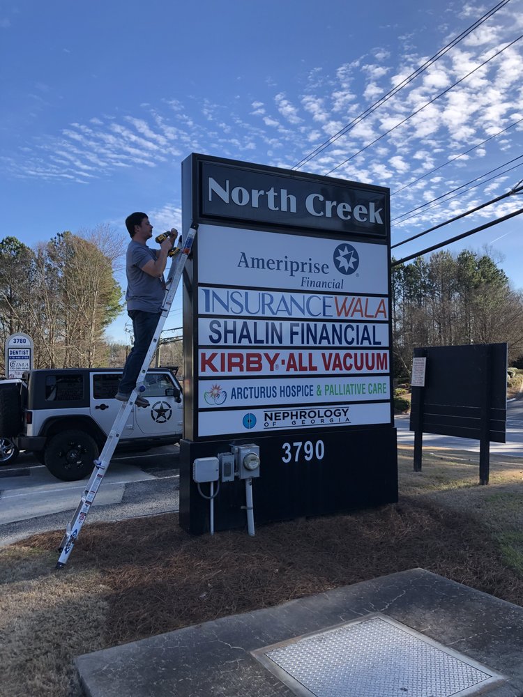 PEACHTREE SIGNS AND GRAPHICS - 6621 Bay Cir, Norcross, Georgia ...