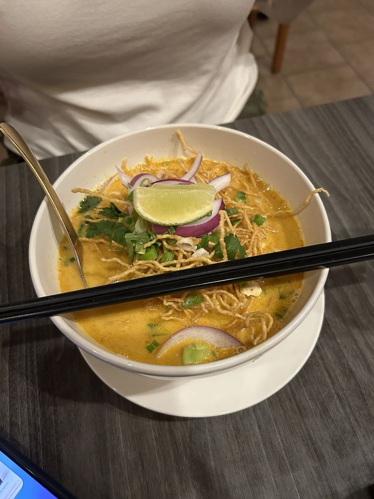 SEN THAI & RAMEN - Updated December 2025 - 39 Photos & 31 Reviews ...