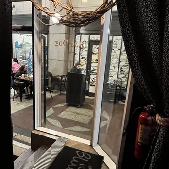 THE BLUE DOG COOKHOUSE & BAR - Updated September 2024 - 1945 Photos ...