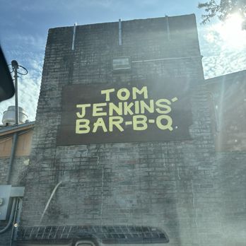 TOM JENKINS B-B-Q - Updated September 2025 - 508 Photos & 1116 Reviews ...