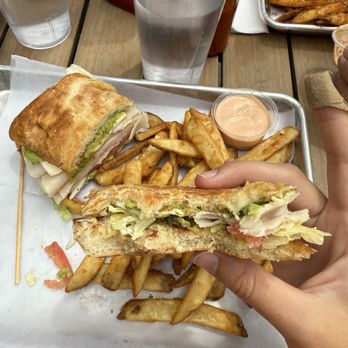 THE BRICKYARD BAR - Updated December 2025 - 191 Photos & 225 Reviews ...