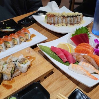 OMOKASE - Updated May 2025 - 1196 Photos & 1140 Reviews - 8220 Haven ...