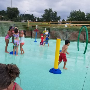 KNIGHTDALE STATION PARK - Updated December 2025 - 70 Photos & 26 ...