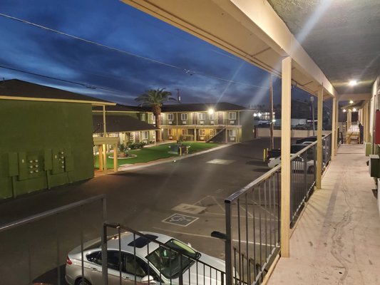 DESERT PALMS APARTMENTS - 40 Photos - 5750 Boulder Hwy Ofc, Las Vegas ...