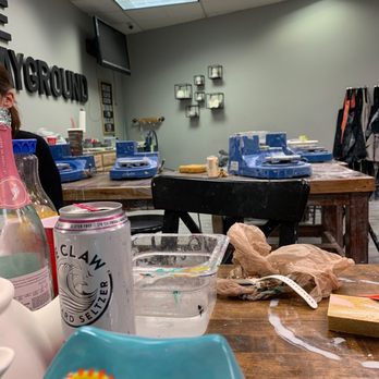 QUIGGLY’S CLAYHOUSE - Updated October 2025 - 92 Photos & 101 Reviews - 1344 E Belt Line Rd ...