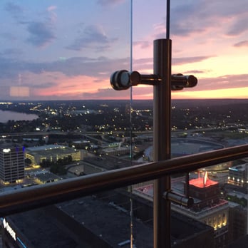 SUMMIT CLUB - Updated July 2024 - 34 Photos & 20 Reviews - 15 W 6th St ...