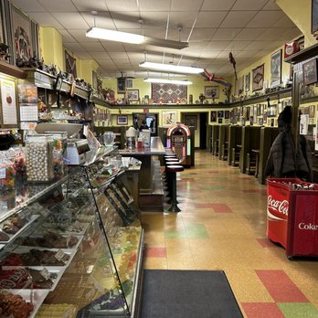 PARROT CONFECTIONERY STORE - Updated December 2025 - 68 Photos & 74 ...