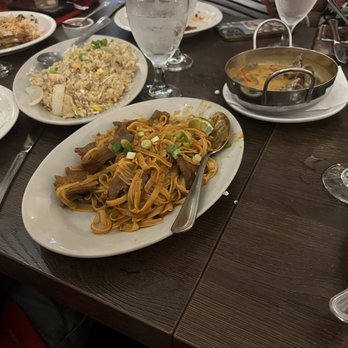 BANGKOK CUISINE - Updated December 2024 - 398 Photos & 358 Reviews - 45 ...