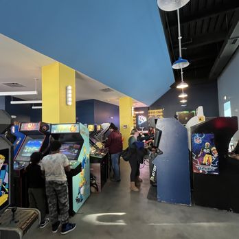 HOMETOWN ARCADE - Updated August 2025 - 22 Photos - 85 Washington St ...