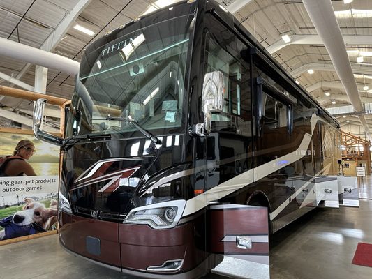 LAZYDAYS RV OF LOVELAND - Updated January 2026 - 42 Photos & 178 ...