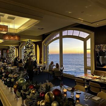 RAYA - Updated February 2025 - 2044 Photos & 781 Reviews - One Ritz ...