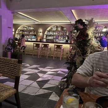 ALEJANDRO’S - Updated August 2025 - 440 Photos & 228 Reviews - 474 ...