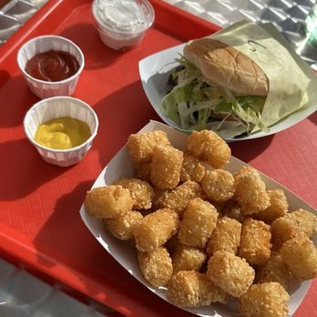 YELLOW PAPER BURGER - Updated March 2025 - 50 Photos & 42 Reviews ...