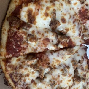 JIMMY NENO’S PIZZERIA & TAPROOM - Updated October 2025 - 10 Photos ...