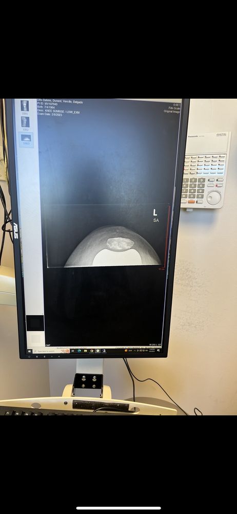 MICHAEL VERCILLO, MD - Updated December 2025 - 58 Reviews - 375 Rolling ...