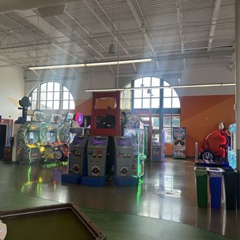 SUBPAR MINIATURE GOLF - Updated August 2025 - 477 Photos & 374 Reviews ...