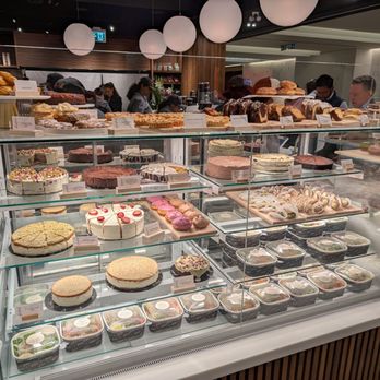 FREEBIRD MARKET - Updated January 2026 - 15 Photos - 333 Bay Street ...