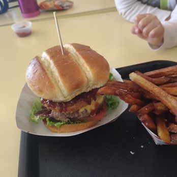 BOBA BURGER - Updated December 2024 - 955 Photos & 857 Reviews - 8530 ...